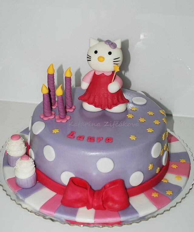 hello kitty - Decorated Cake by katarina139 - CakesDecor