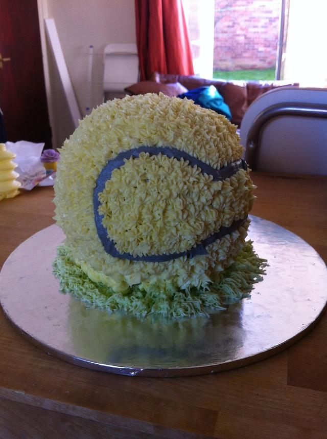 Tennis ball cake - Decorated Cake by maryjdavies - CakesDecor