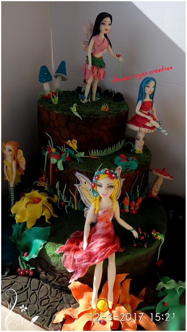 Fairies - Decorated Cake by Anna - CakesDecor