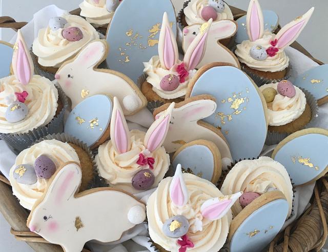Easter Cookies & Cupcakes - Decorated Cookie by Tammy - CakesDecor