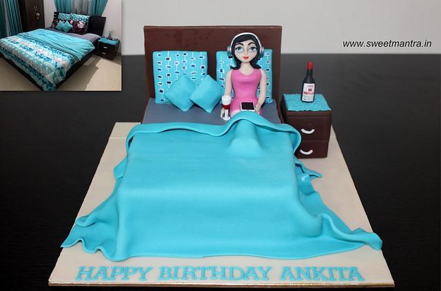 Customised Cake For Wife Decorated Cake By Sweet Mantra Cakesdecor