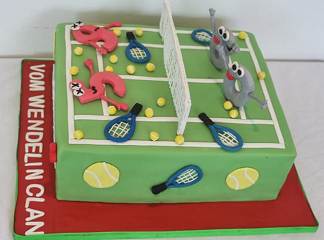 Tennis Cake - Decorated Cake by Lamputigu - CakesDecor
