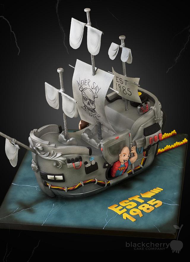 Goonies vs Back to the Future - Cake by Little Cherry - CakesDecor Goonies vs Back to the Future - Cake by Little Cherry - CakesDecor