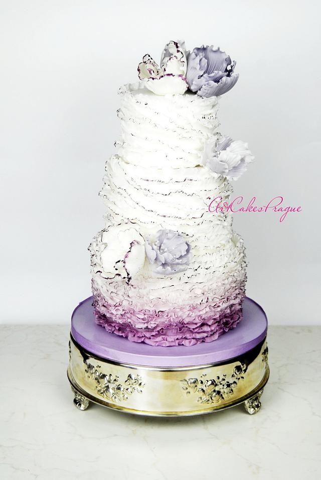 Rufflesrufflesruffles Decorated Cake By Art Cakes Cakesdecor