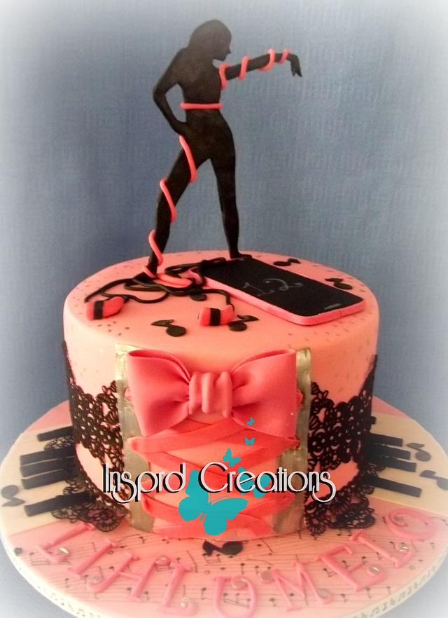 Dancing Queen Decorated Cake By Willene Clair Venter CakesDecor dancing-queen-decorated-cake-by-willene-clair-venter-cakesdecor